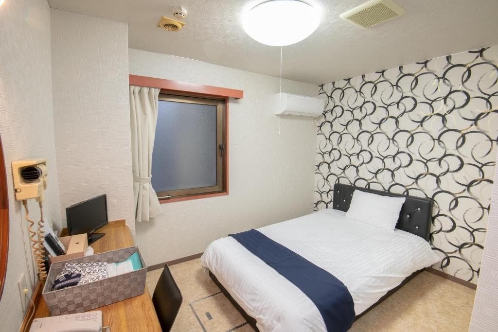 ［京急川崎駅徒歩10分］ホテルの１室をワークスペースに！冷蔵庫、電気ケトル、電子レンジ完備！ホットコーヒーおかわり自由の写真3