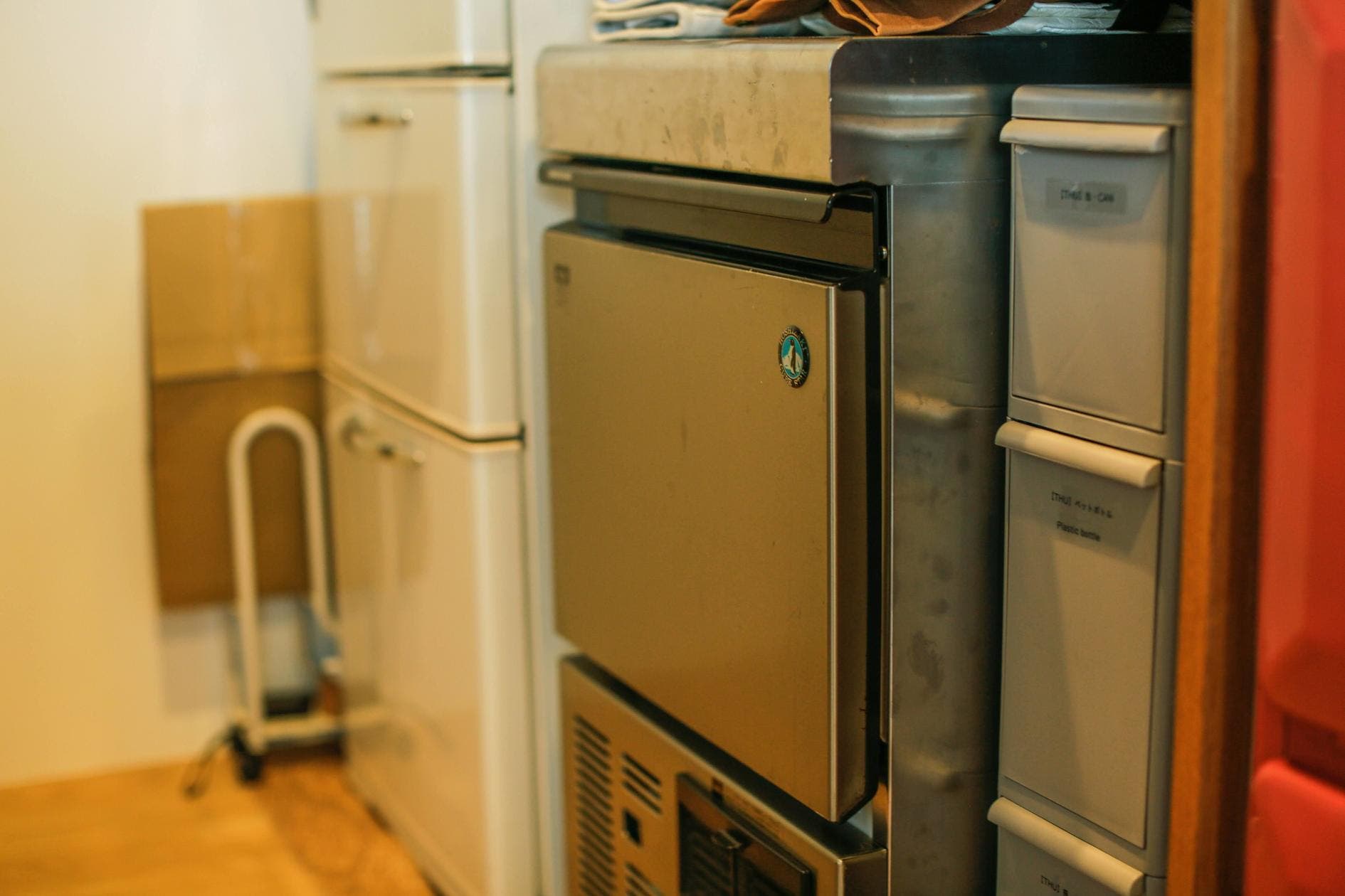 清澄白河駅から7分。酒屋付き住宅のリビングスペース。の写真9