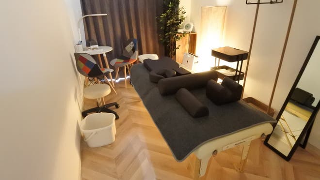 【薬院駅2分】5年目突入|愛され続ける完全個室サロン|エステ/整体/マッサージ/Wi-Fi完備の写真2