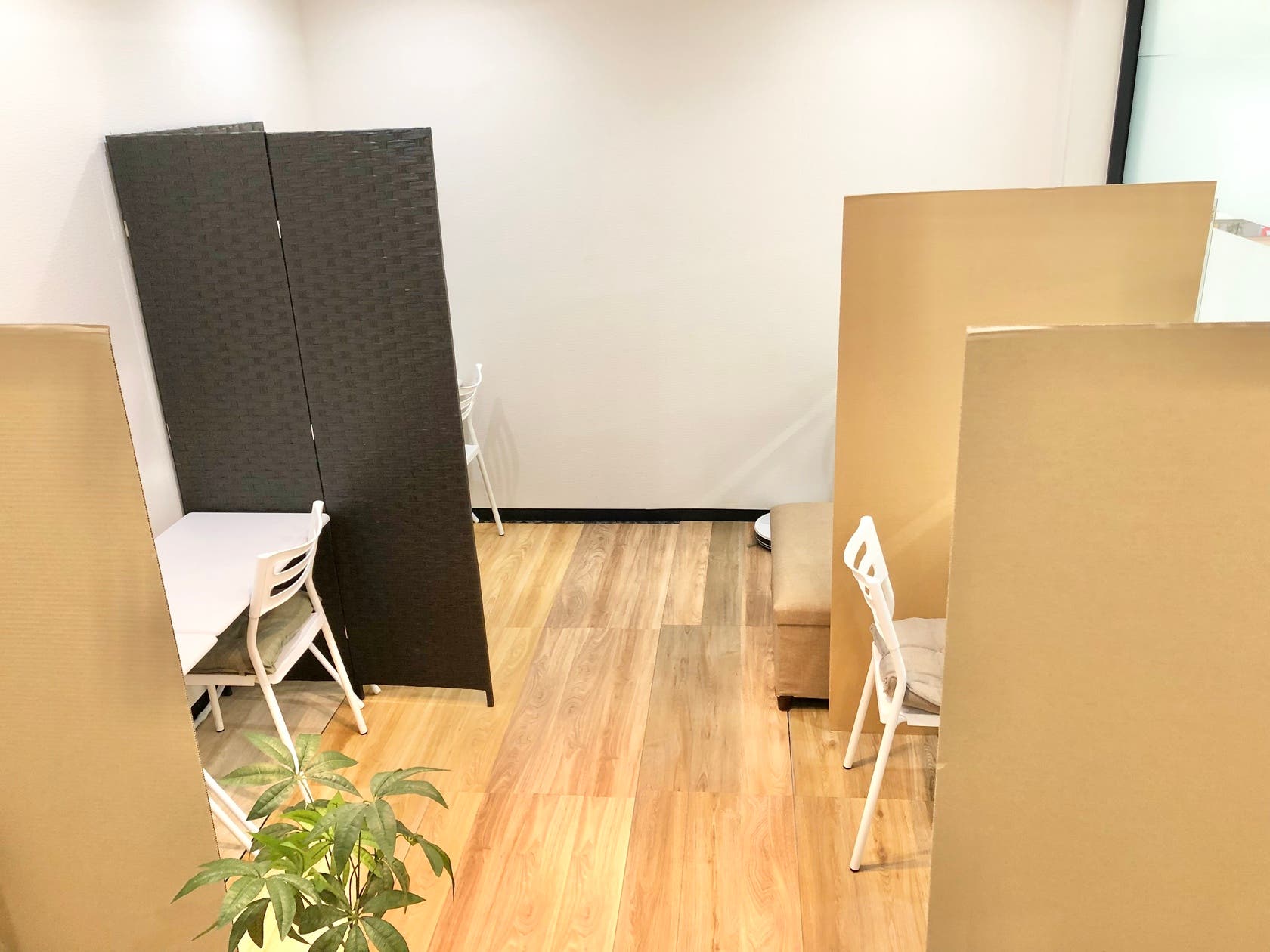 【南森町駅４分】女性のための小さな自習室。資格勉強、読書、デスクワークに。の写真6