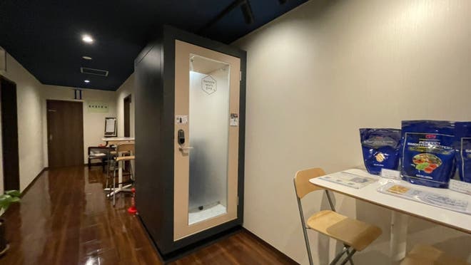 <RemoteworkBOX ヨガ&パーソナルトレーニング店【No.1】>完全個室⭐️Wi-Fi無料!/2時間以上の利用でお得!の写真3