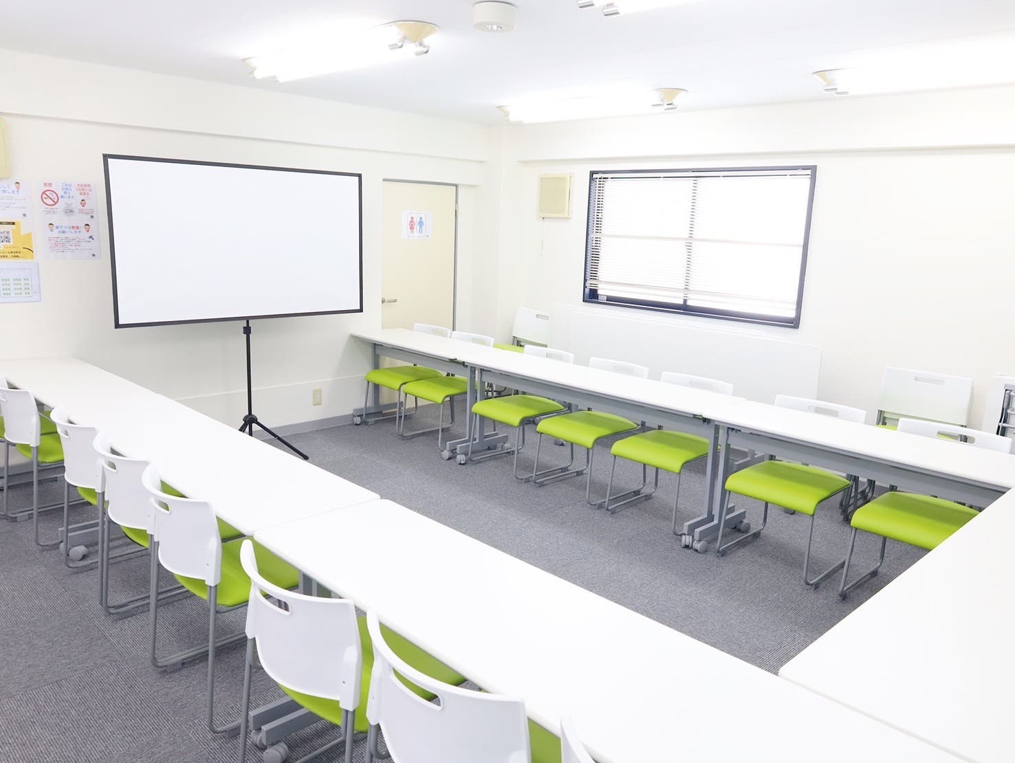  8/10エアコン新調♪《RIVERLD神田》神田駅2分/最大32名/光回線WiFi無料/静かで明るい会議室の写真10