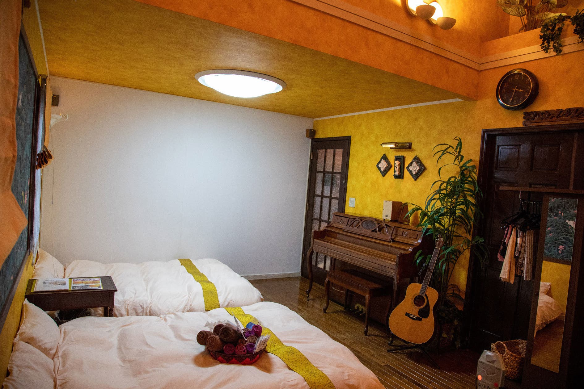 1日1組限定！テント＆BBQができるお庭★100坪の土地に建つ輸入ハウス丸々１棟貸し・P無料・看板犬バニラのお出迎え💛の写真6