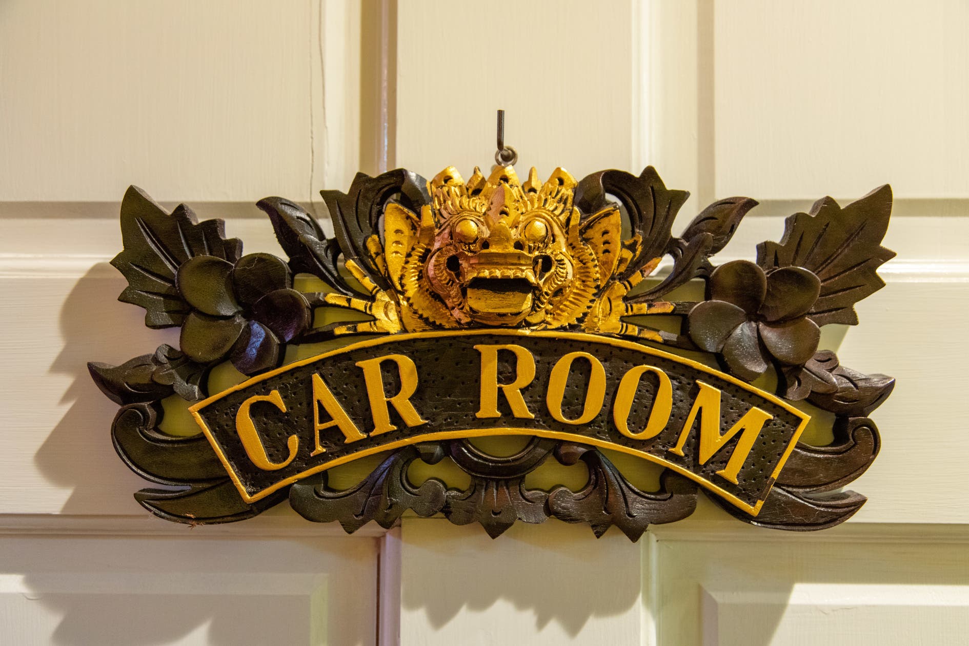 1日1組限定！テント＆BBQができるお庭★100坪の土地に建つ輸入ハウス丸々１棟貸し・P無料・看板犬バニラのお出迎え💛の写真7