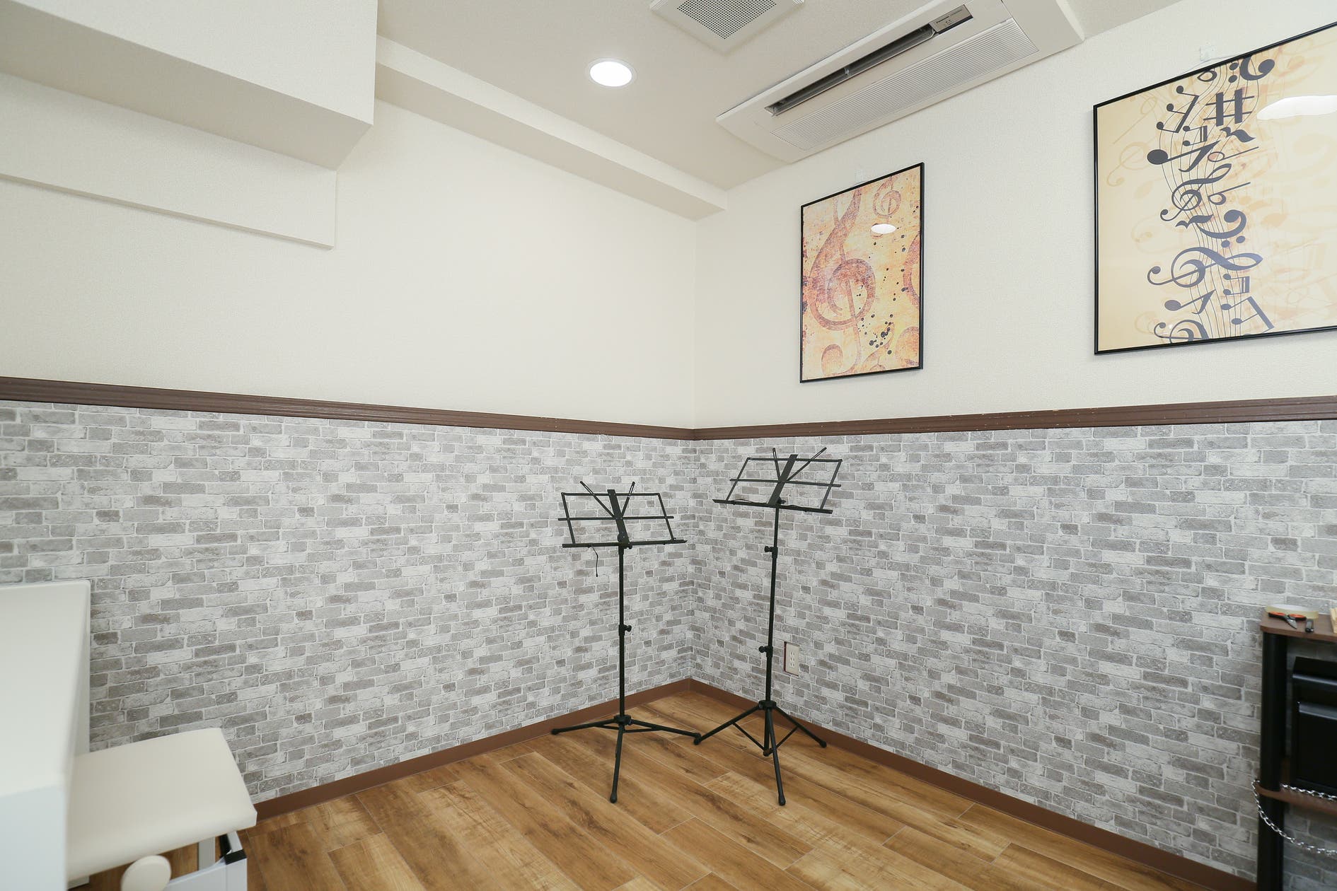 ［音楽スタジオ］青葉台駅徒歩３分｜24時間利用可能｜電子ピアノ｜スタジオディライツ青葉台Bの写真5