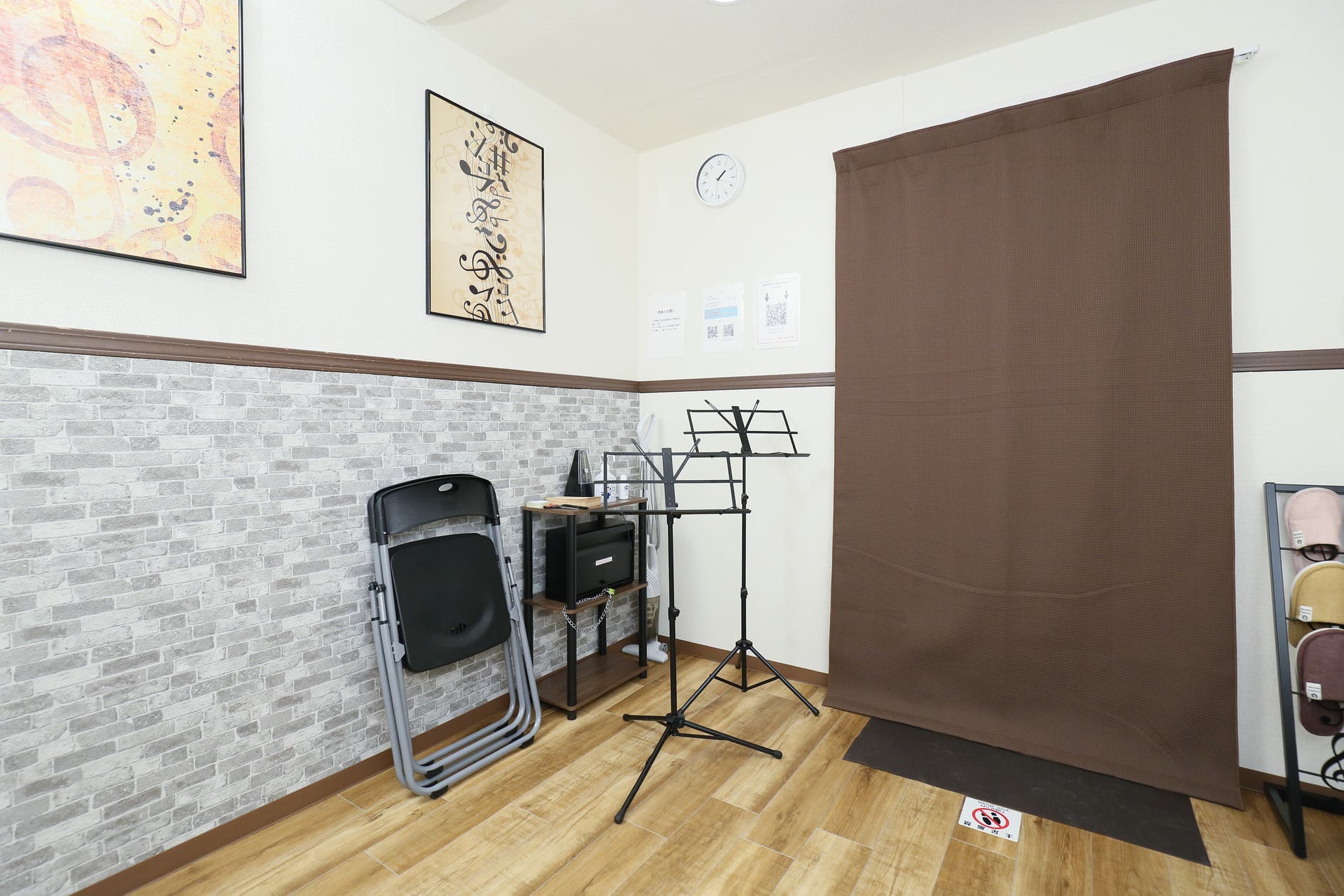［音楽スタジオ］青葉台駅徒歩３分｜24時間利用可能｜電子ピアノ｜スタジオディライツ青葉台Bの写真8