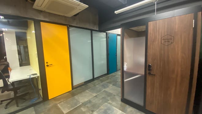 <RemoteworkBOX LiFEREEWORK五反田店【No.1】>完全個室⭐️Wi-Fi無料!テレワーク/Zoom/自習の写真2