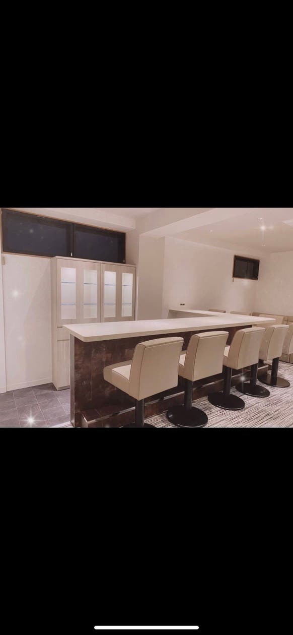 三宮駅近✨カラオケ設備のあるスナックです🌸の写真3