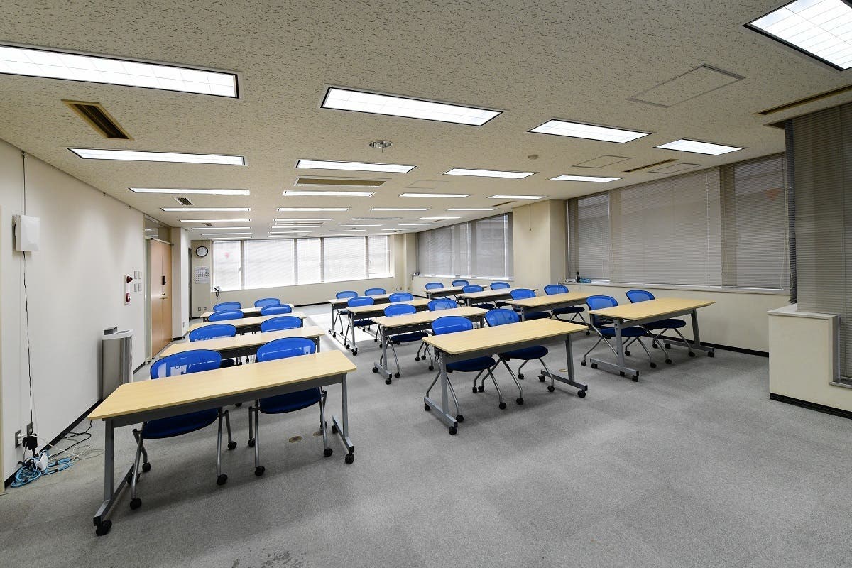 日写協会議室 　※お知らせ・空調設備故障中のため冷暖房使用不可※の写真5