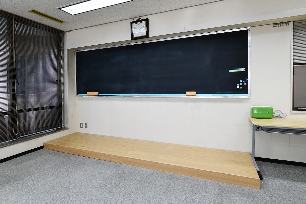 日写協会議室 　※お知らせ・空調設備故障中のため冷暖房使用不可※の写真8