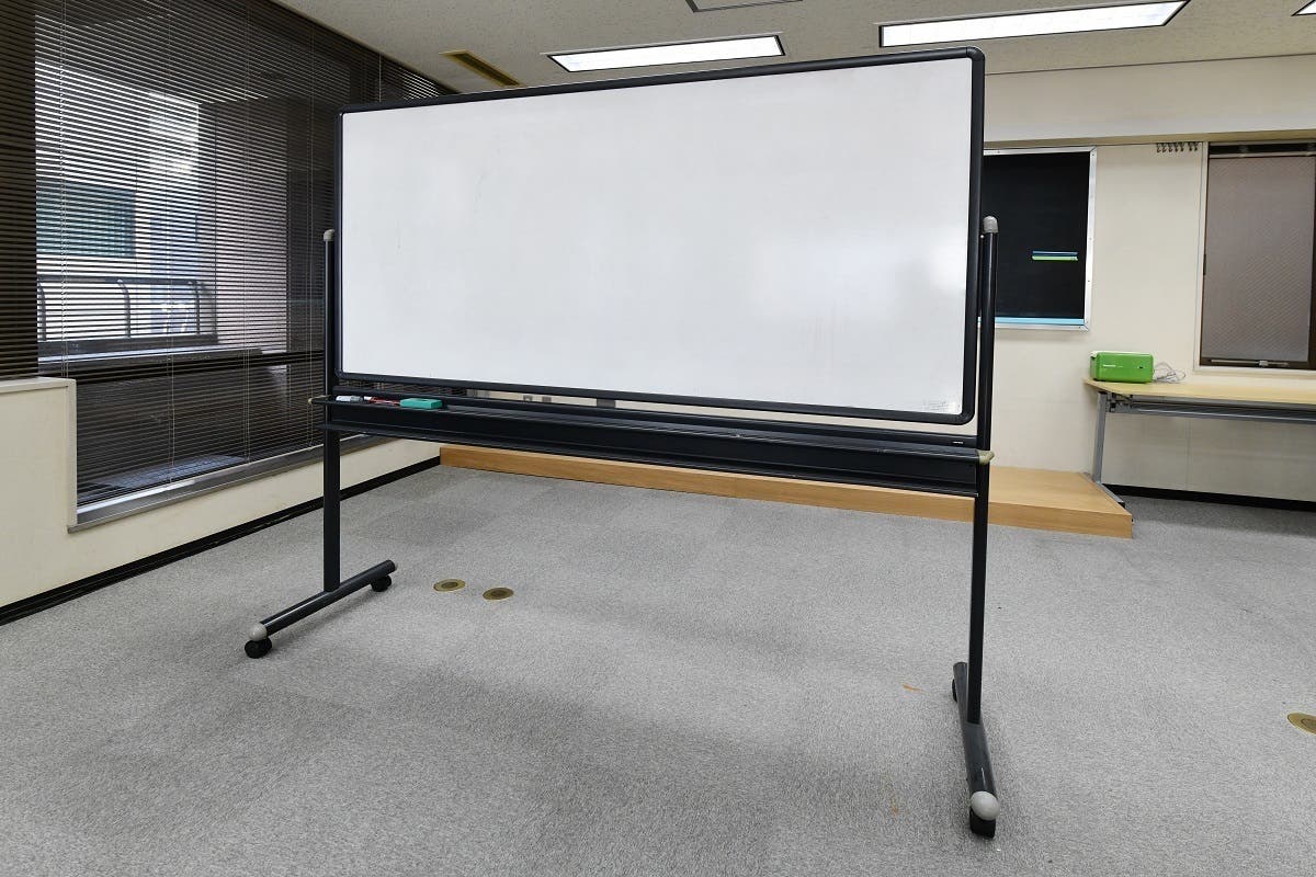 日写協会議室 　※お知らせ・空調設備故障中のため冷暖房使用不可※の写真16