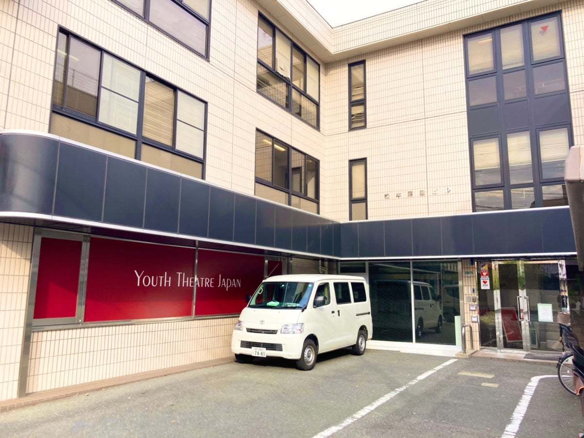 【YTJ西宮 3Fスタジオ】西宮北口駅から徒歩５分・鏡張りのダンスやレッスンに最適なスタジオですの写真8