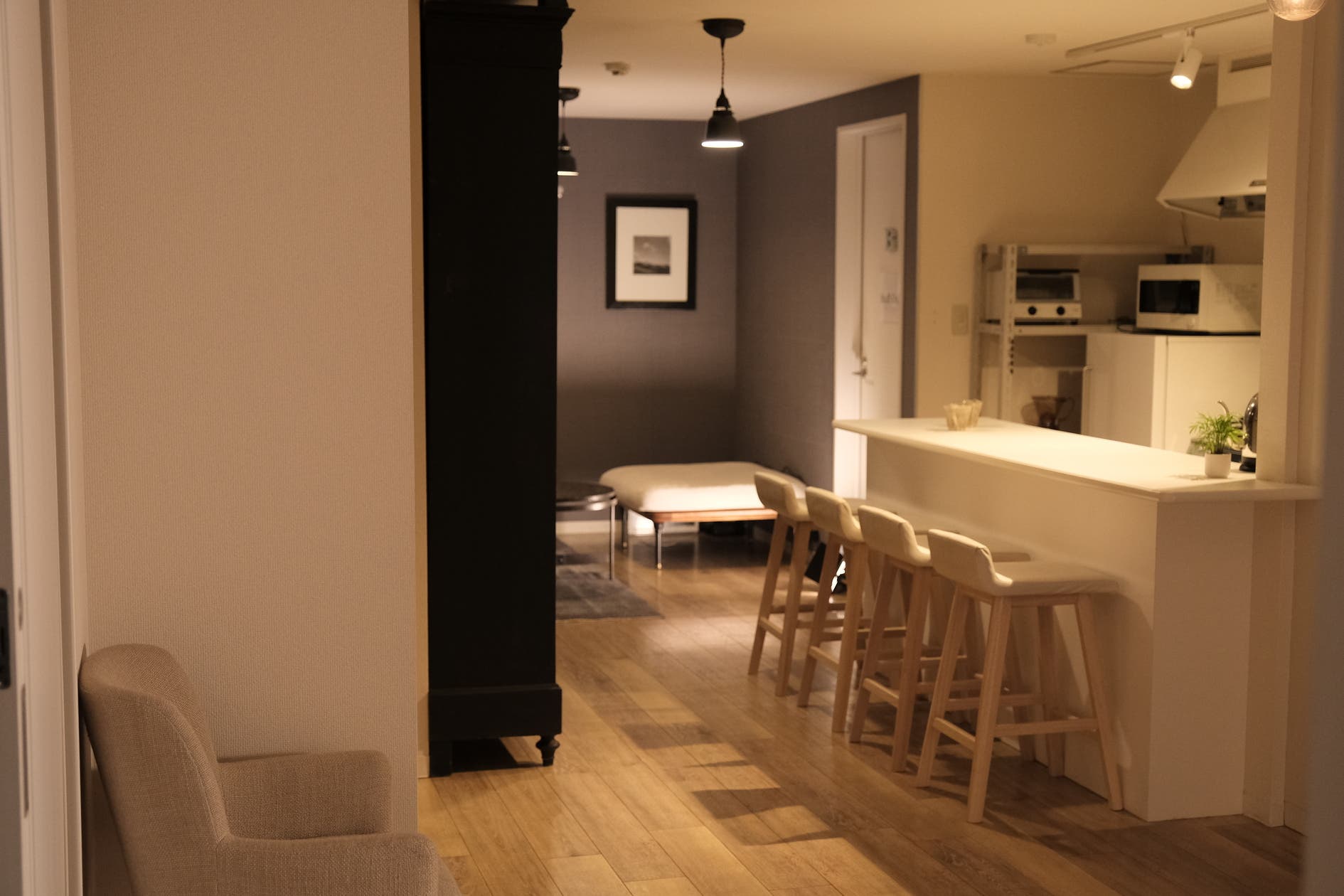 【広々100平米・屋上付】５LDKのデザイナーズ空間｜キッチン・ロケ撮影｜ArtSpaceMONNAKAの写真14