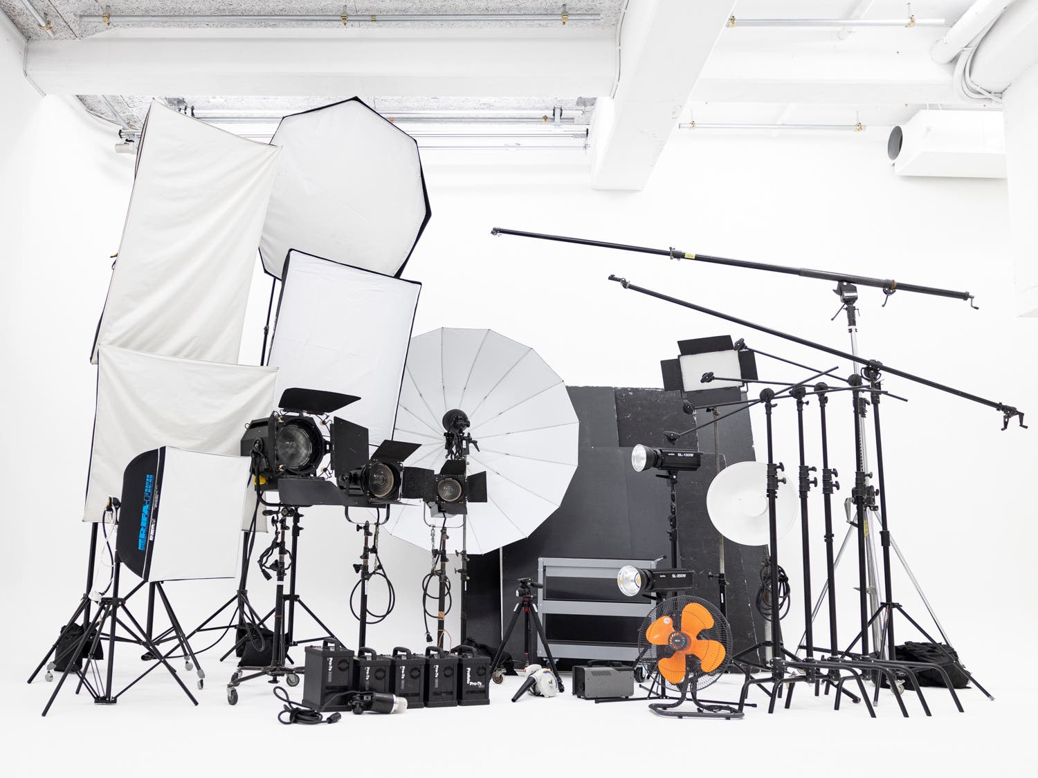 大型3面R白ホリゾントのレンタル撮影スタジオ／蔵前駅徒歩5分の写真6