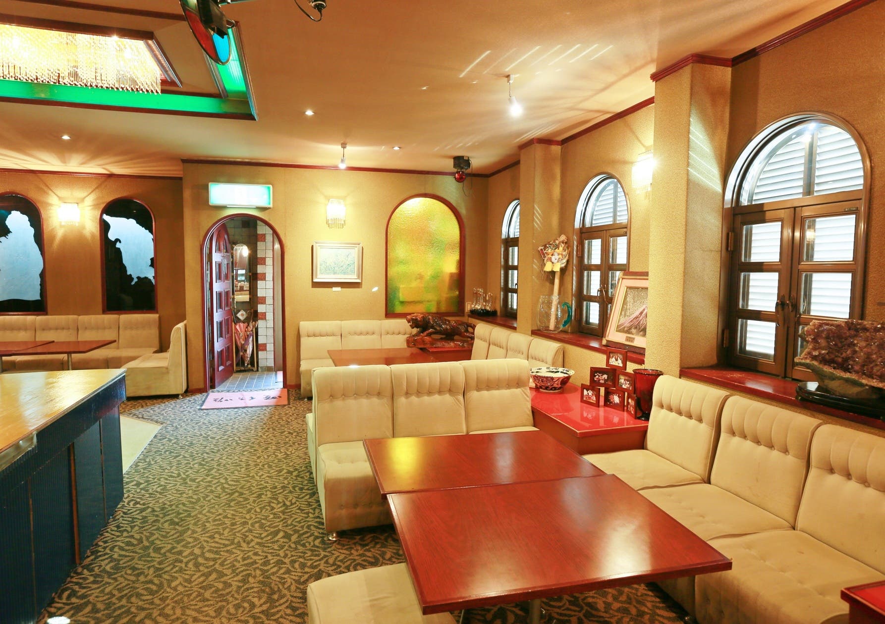 一階路面店、元スナック　静岡市清水区　大型スピーカー　カラオケ　照明の写真13