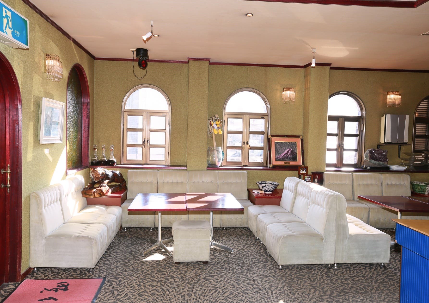 一階路面店、元スナック　静岡市清水区　大型スピーカー　カラオケ　照明の写真16