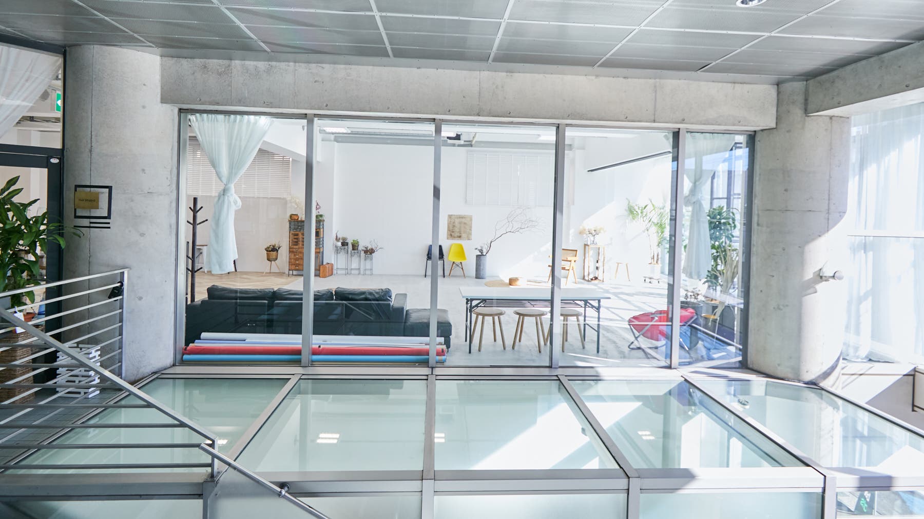 TAO STUDIO 撮影スタジオ、白堀、R壁、ハウススタジオ、写真、動画、収録、配信、北欧イメージの写真2