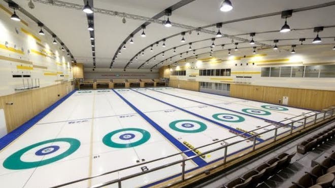 【軽井沢】カーリング場でビジネス研修&チームビルディング・社内運動会利用はいかが?の写真1