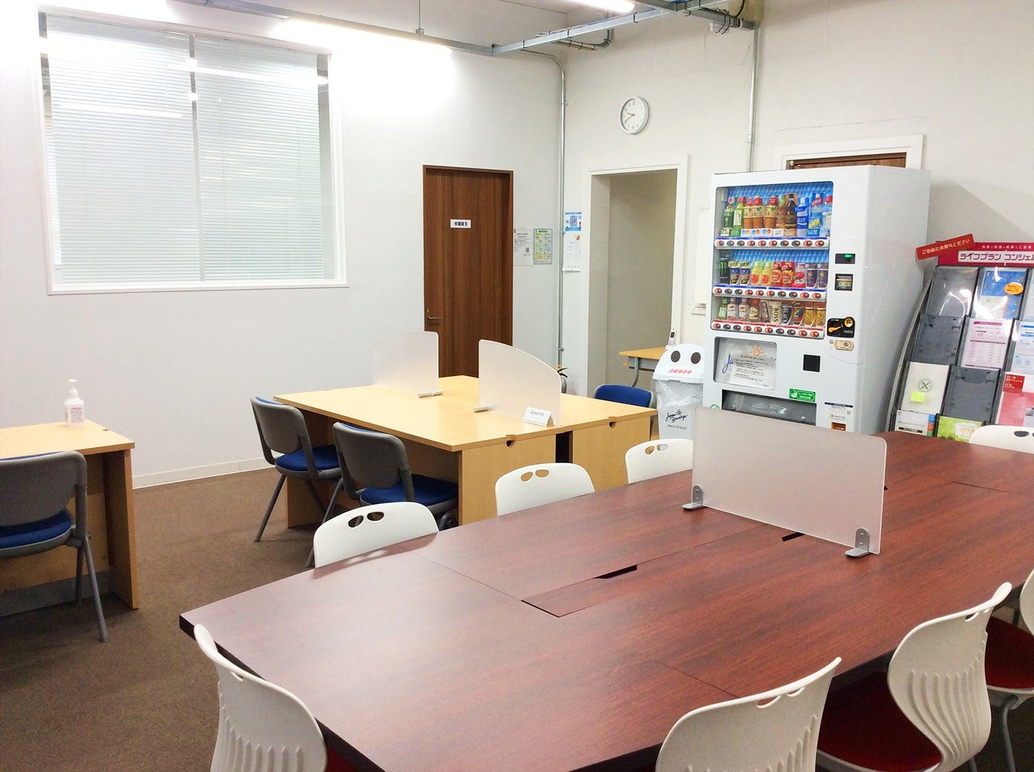 〈オアシスコワーキングスペース②〉1席貸出、WiFi無料！の写真10