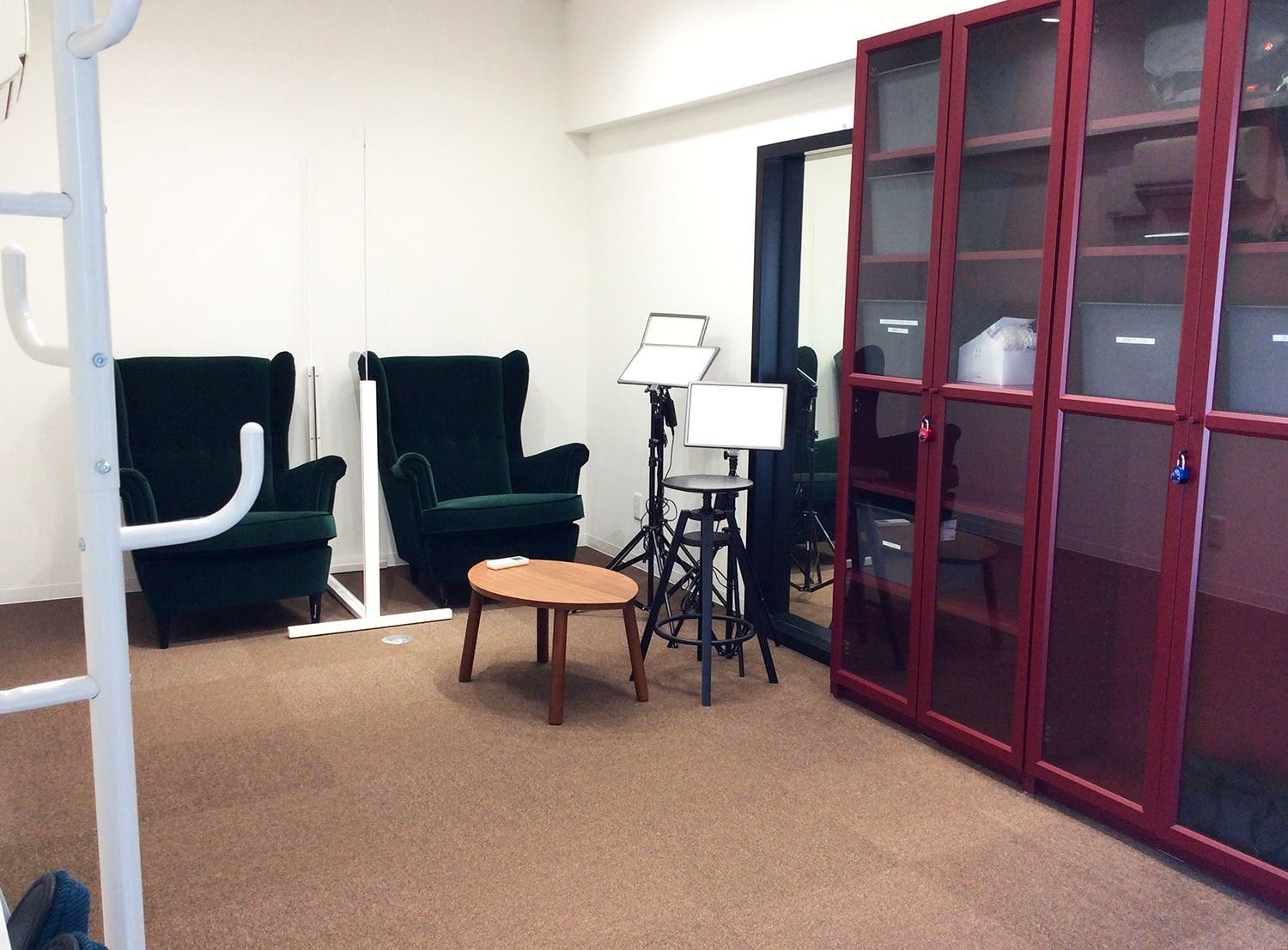 〈オアシス収録スタジオ〉WiFi無料！　※スタジオは４Fで階段のみしかございませんの写真5