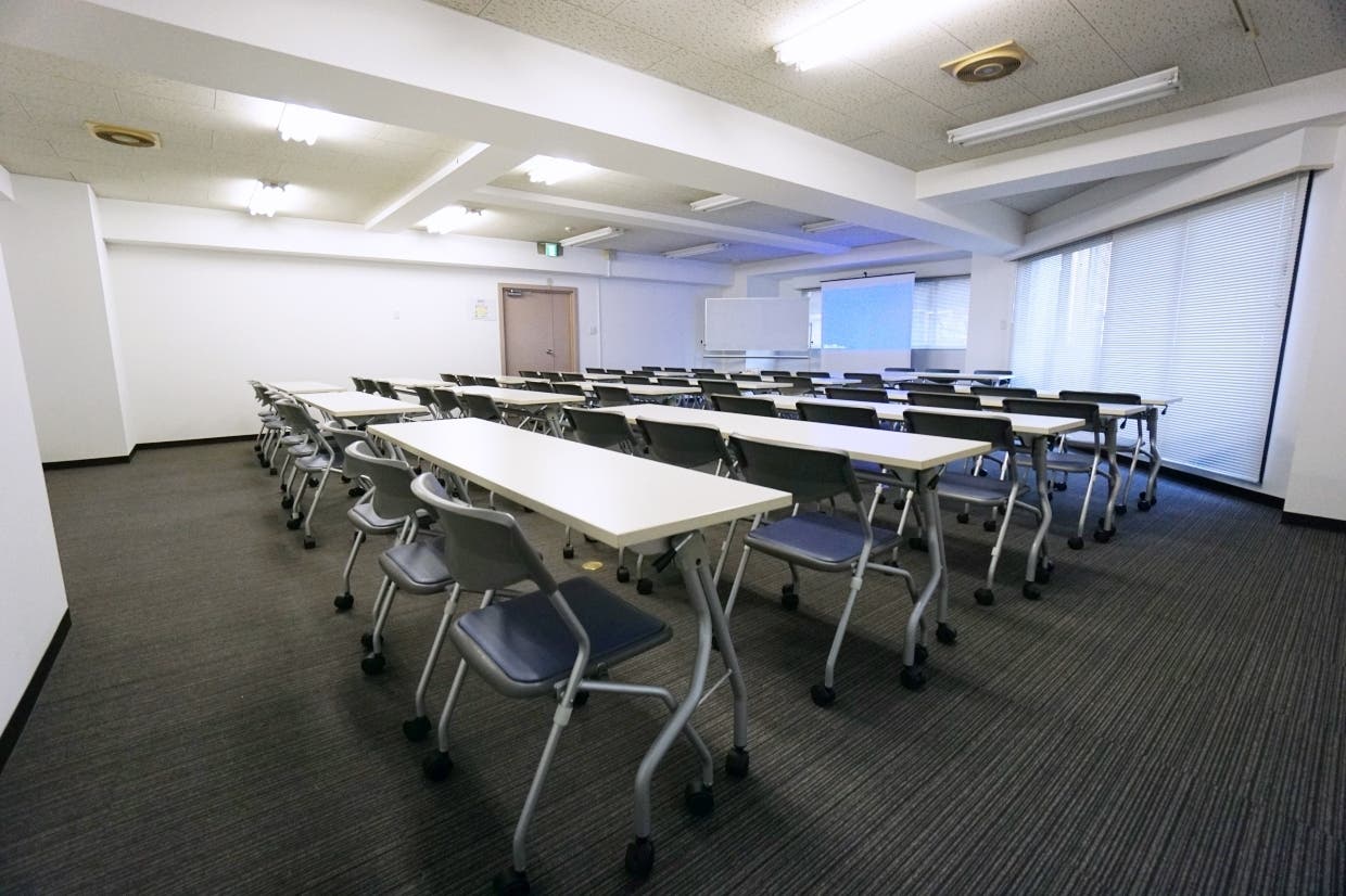 名古屋会議室 ウメムラビル錦中央店 第1会議室（セルフ設営）の写真11