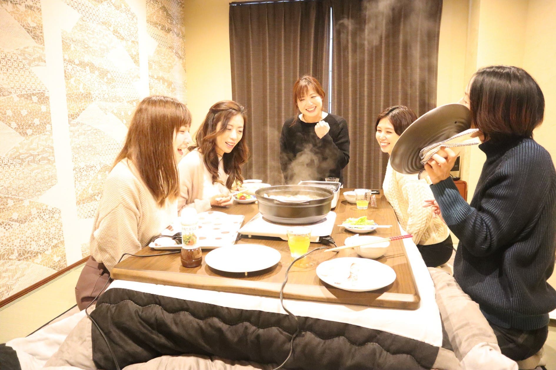 寒い冬はおこたでワイワイ！お鍋や女子会やママ会に！テレワークや会議にも♪の写真16