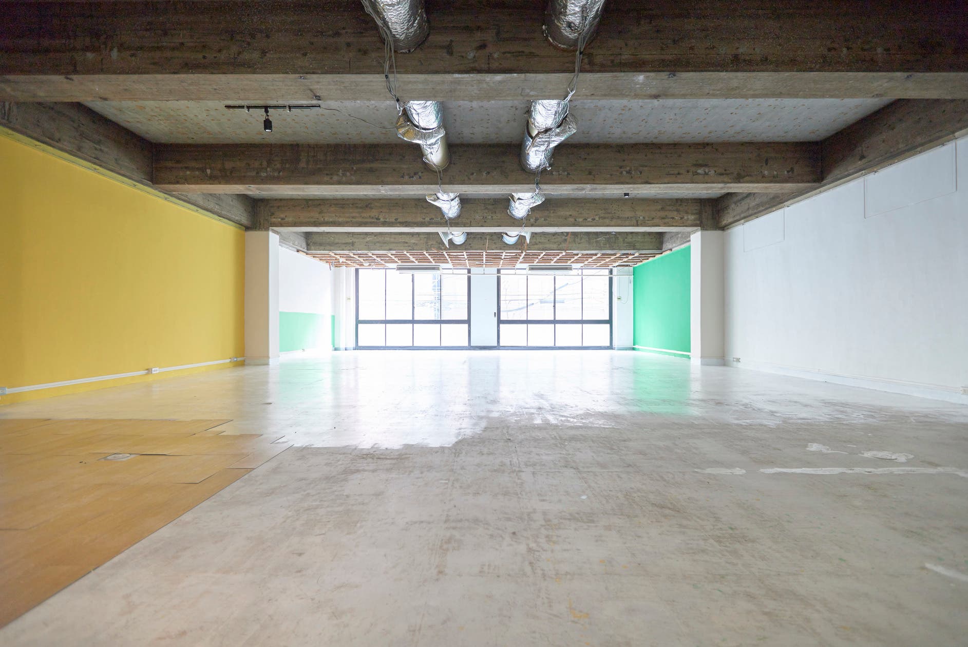 本町・淀屋橋・北浜・堺筋本町駅近にある広々シェアスタジオの写真6