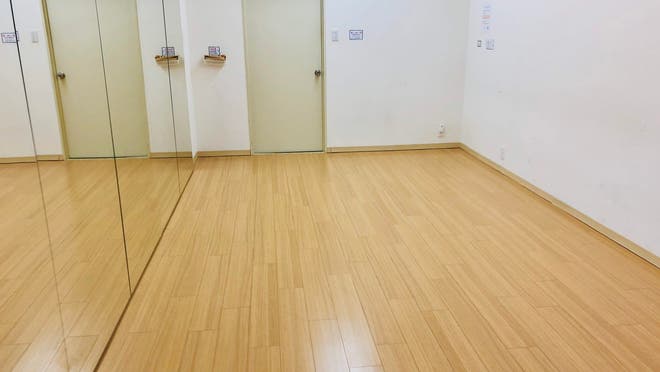 【新大阪スタジオカベリ】ダンス、演劇、ヨガ、音楽、撮影スタジオ、新大阪で人気のレンタルスタジオの写真2