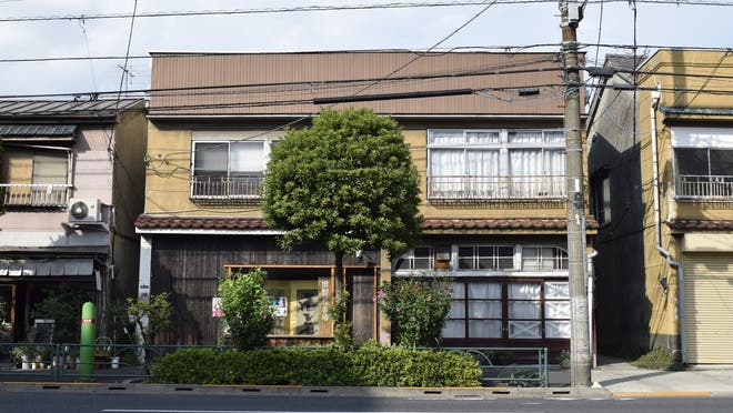 京成曳舟駅より徒歩8分!スカイツリー近くの昔ながらの長屋スタジオ!の写真2