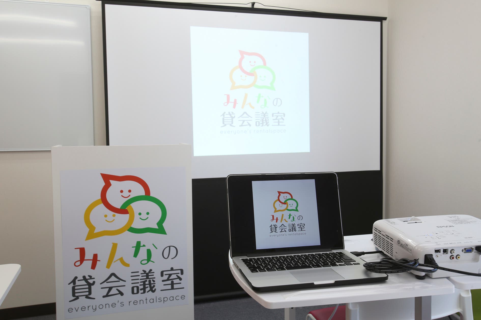 【博多駅徒歩3分】定員20名+予備椅子有り！プロジェクター含む備品・高速Wi-Fi無料！302会議室の写真11