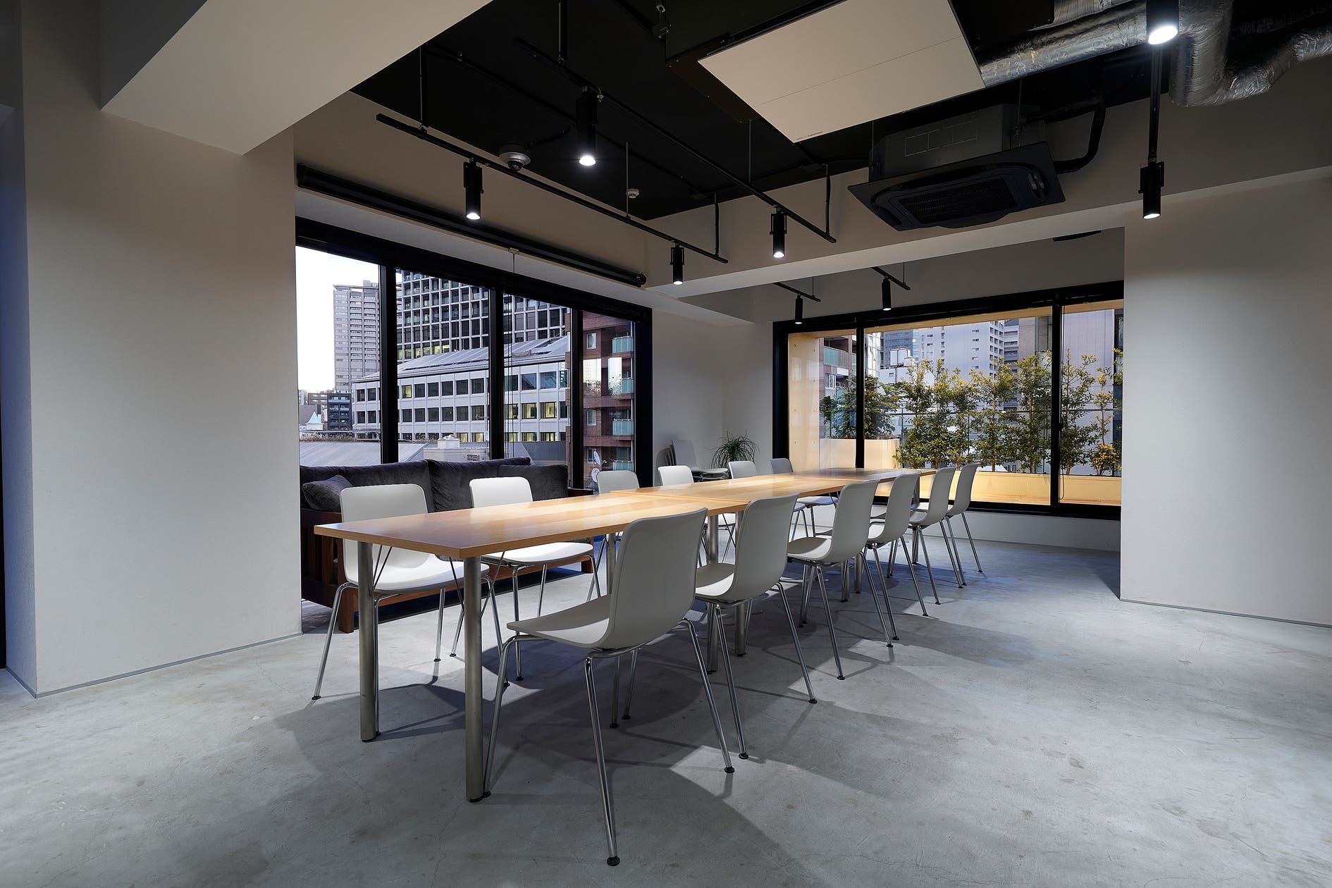 ZEN【 赤坂駅 4分 】ロケ撮影OK ! 撮影機材あり♦会議  セミナー にも！和室有 全室禁煙 ♥ 飲食 ゴミ捨て OK★の写真7