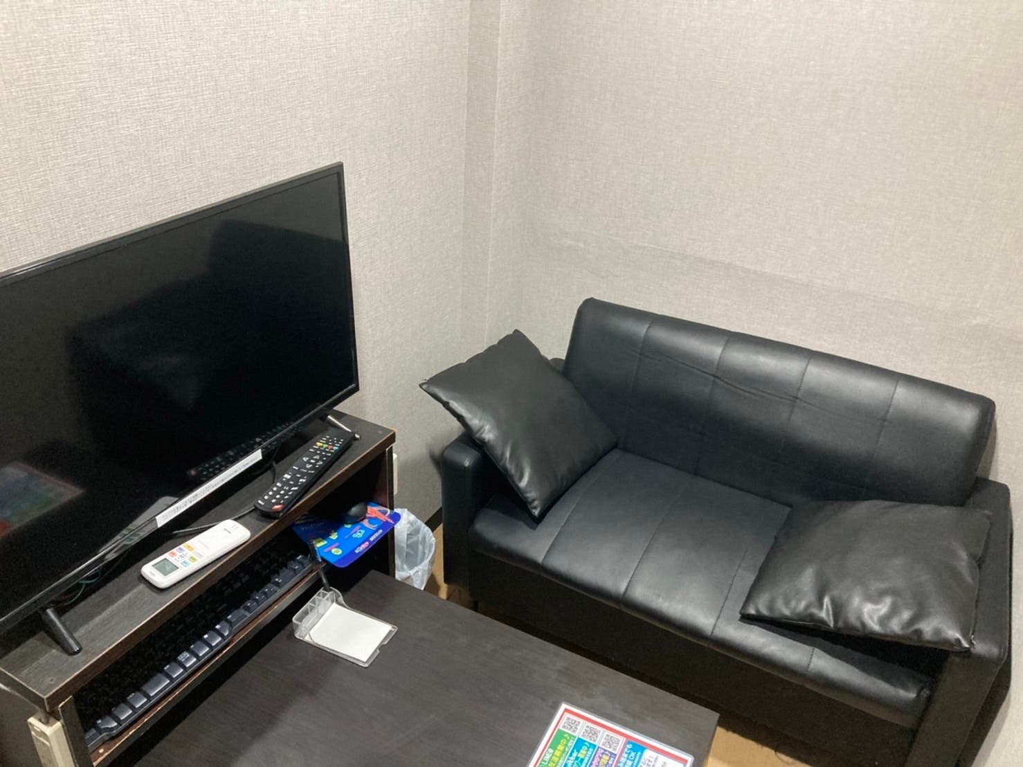 錦糸町駅から徒歩3分！防音完全個室会議室できました！会議・スマホ通話・WEB会議にの写真2