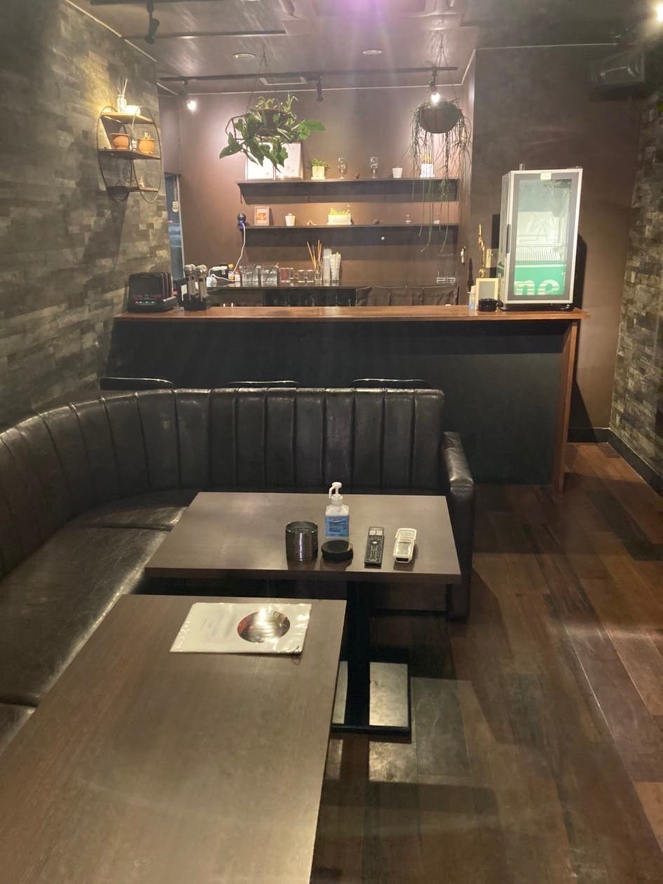 千葉中央駅から徒歩2分‼カラオケ付きレンタルルーム・女子会・飲み会・テレワーク・使い方自由‼コンビニ徒歩１分の写真2