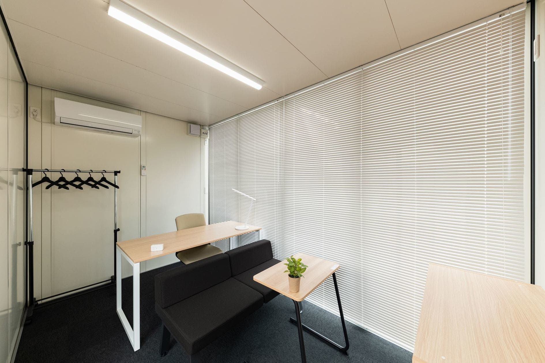 【Work】✨U-SPACE函館店✨集中できる個室空間となっております♪無料Wi-Fi/北斗市の写真1