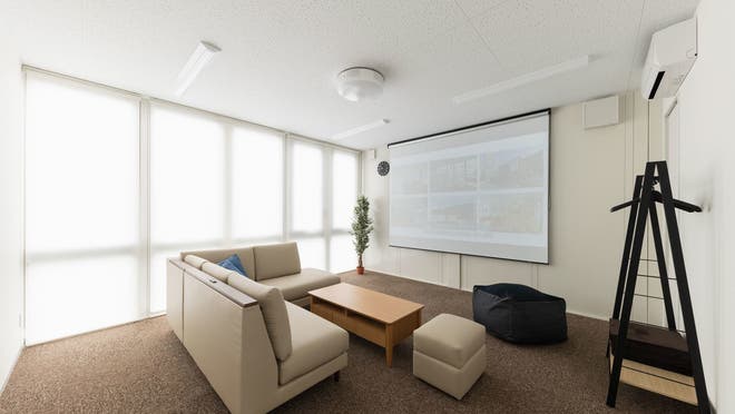 【Living】✨U-SPACE草加店✨映画鑑賞や打ち合わせスペースとしてもご利用いただけます♪Wi-Fi/草加市の写真1