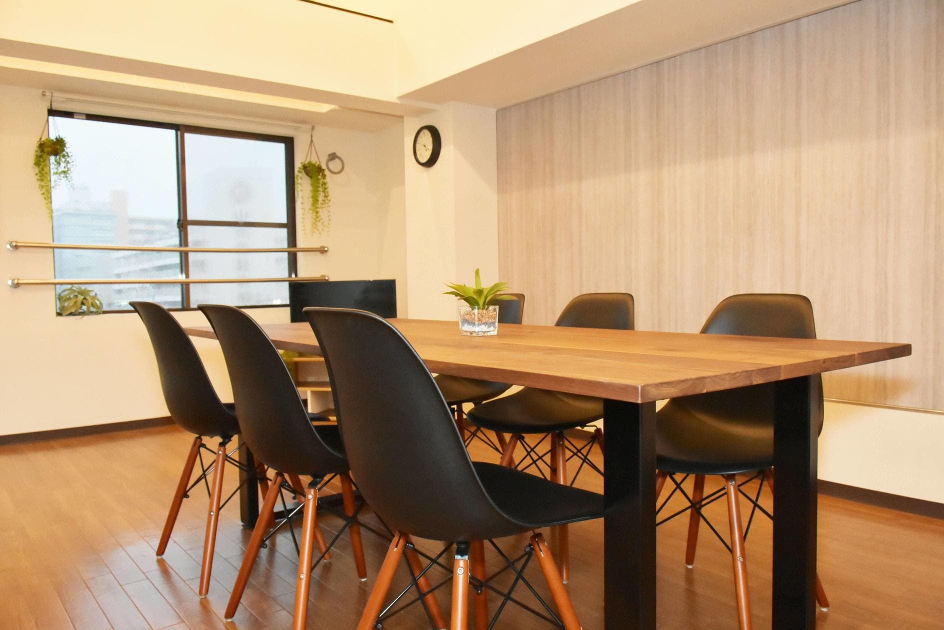 鹿児島・天文館で最上階の好立地。パーティー、会議、ワークショップなど様々なシーンでご利用いただけます。の写真4