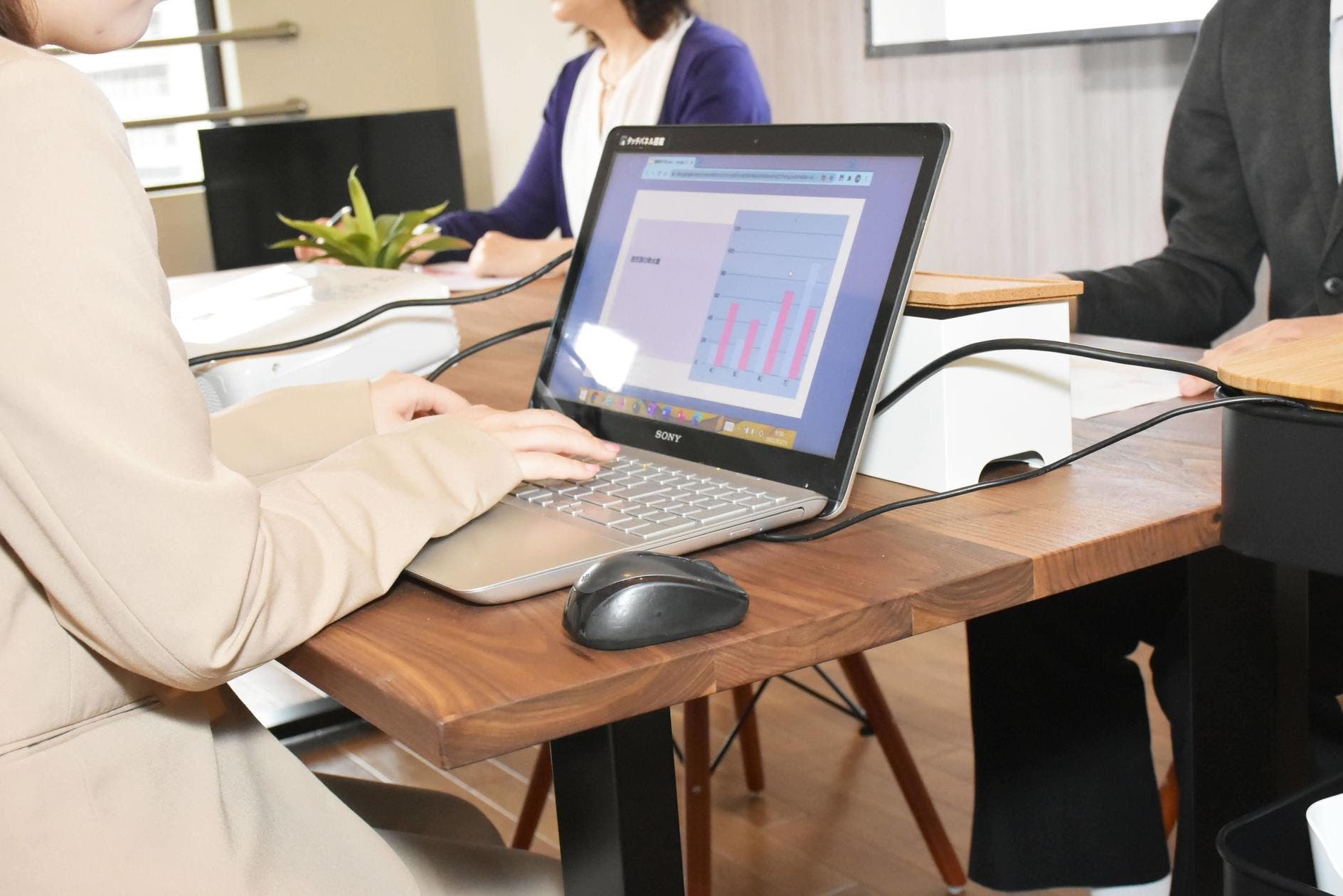 鹿児島・天文館で最上階の好立地。パーティー、会議、ワークショップなど様々なシーンでご利用いただけます。の写真21