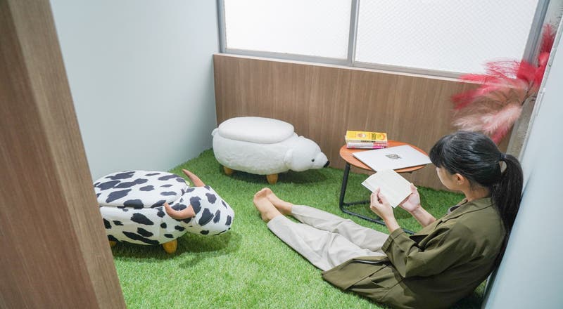 片原町駅徒歩1分！コワーキングスペース