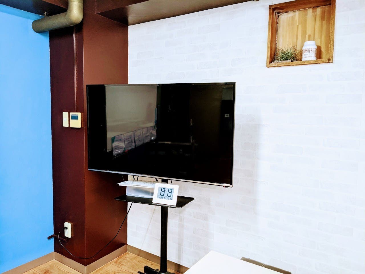 心斎橋駅から徒歩８分。週末長時間50%オフ！！【wifi、鏡、モニター、ホワイトボード、整体ベッド2台、ヨガマット】の写真14