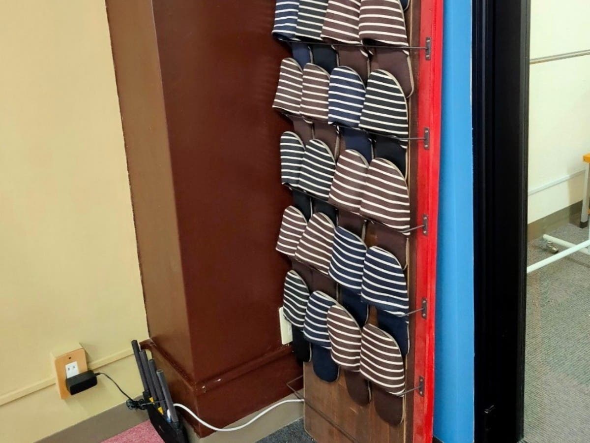 心斎橋駅から徒歩８分。週末長時間50%オフ！！【wifi、鏡、モニター、ホワイトボード、整体ベッド2台、ヨガマット】の写真13