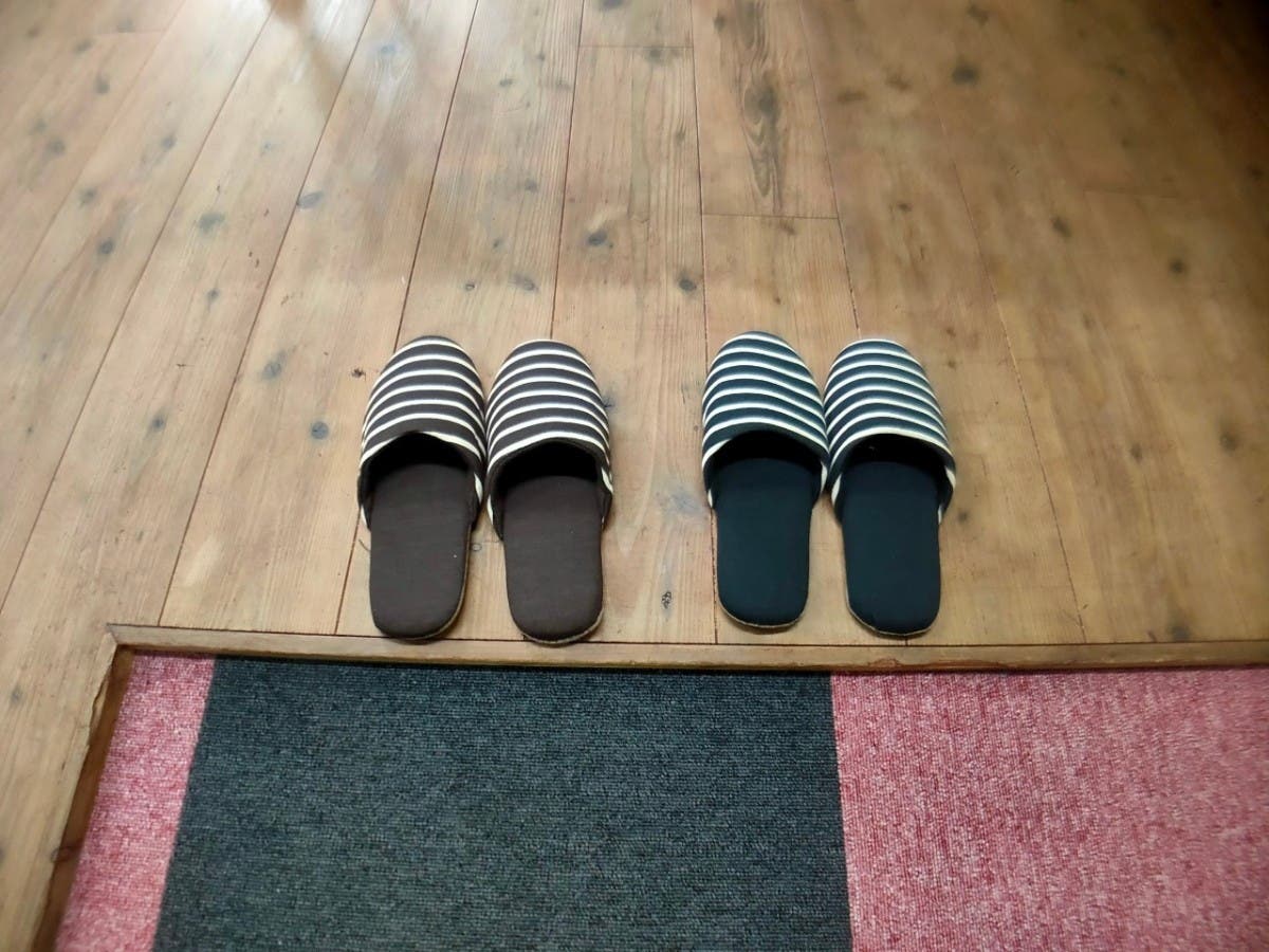 心斎橋駅から徒歩８分。週末長時間50%オフ！！【wifi、鏡、モニター、ホワイトボード、整体ベッド2台、ヨガマット】の写真12