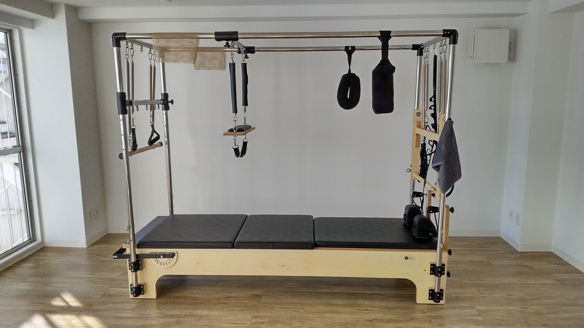 ピラティスマシン完備 四谷駅3分🚃広々空間/明るい綺麗なスタジオ🌈換気可 マット/ボール/リング/ポール等充実設備🧘‍♀️の写真12