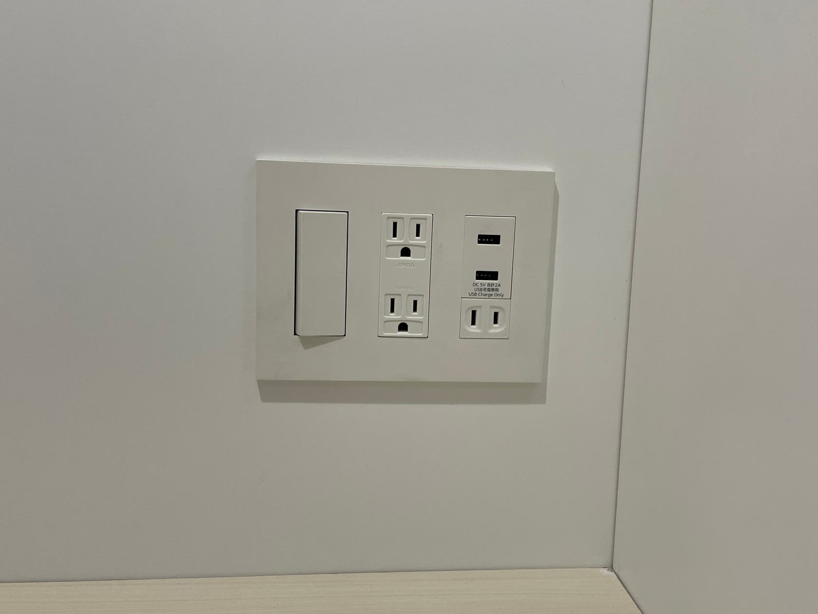 【広島県民文化センター】完全個室ブース（定員1名）の写真7