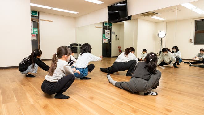 【船橋/習志野台】大型鏡&モニター付き多目的ダンススタジオ【2階スタジオ】の写真3