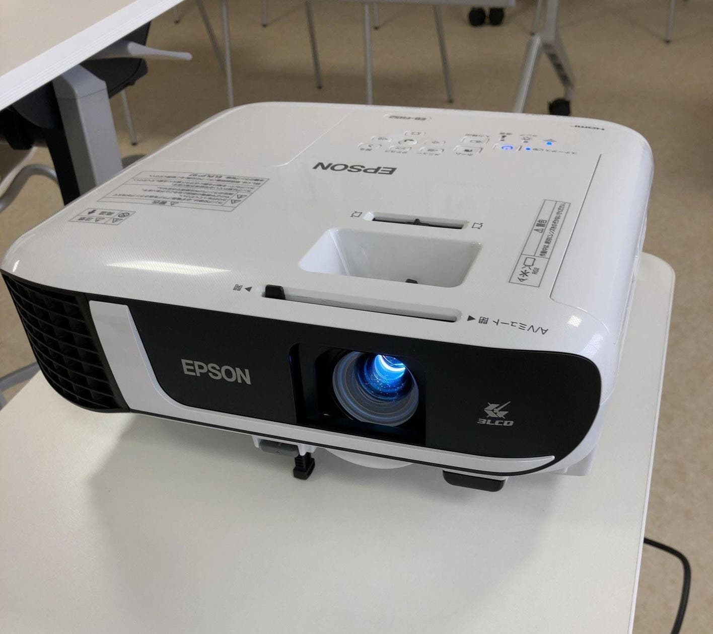 プロジェクターの画像1