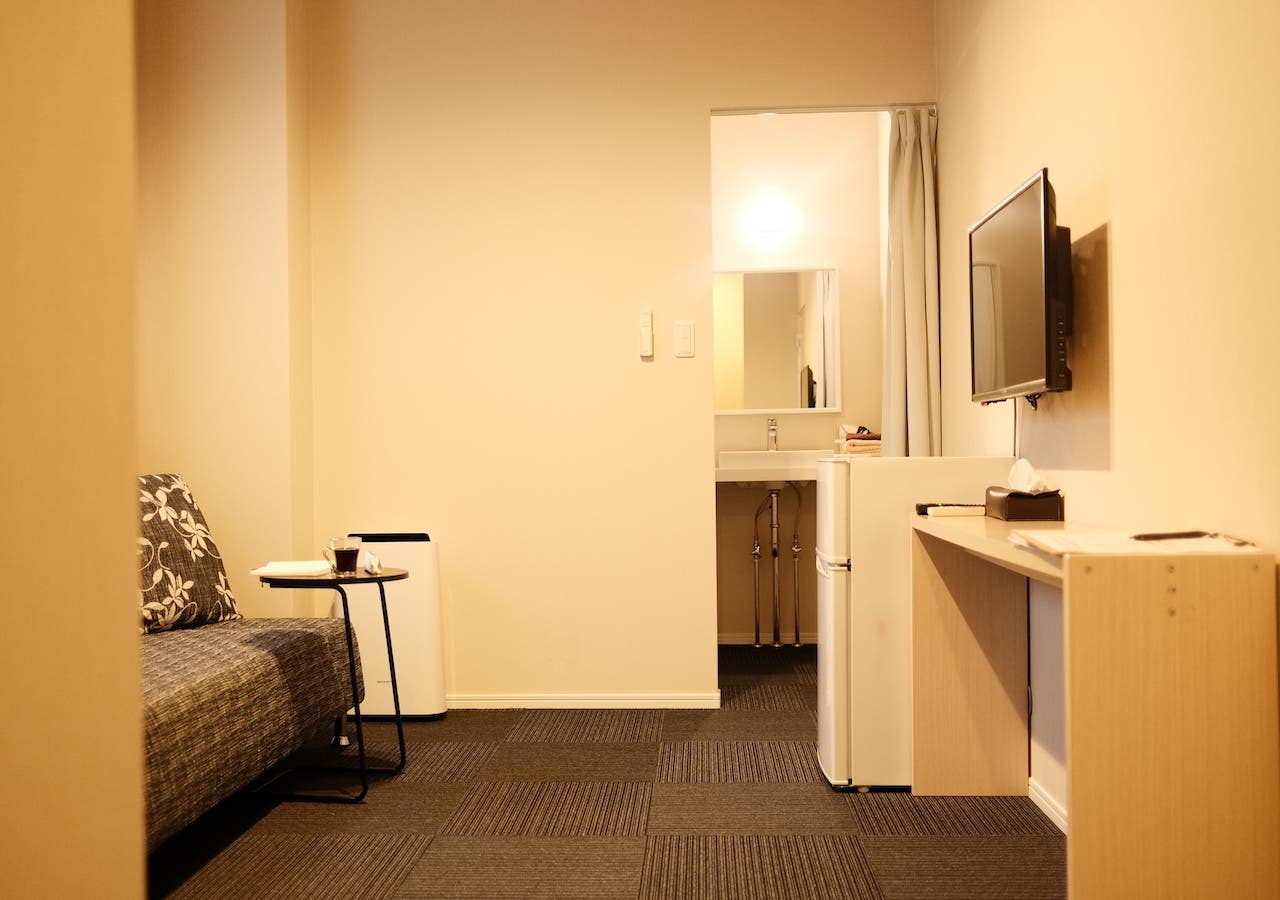 【京都駅徒歩圏内/世界遺産東寺すぐそば】カモンイン東寺東（A号室）鍵付き個室_作業用デスク、無料Wi-Fi有りの写真7