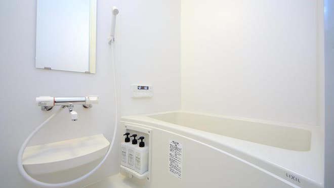 【京都駅徒歩圏内/世界遺産東寺すぐそば】カモンイン東寺東(A号室)鍵付き個室_作業用デスク、無料Wi-Fi有りの写真13