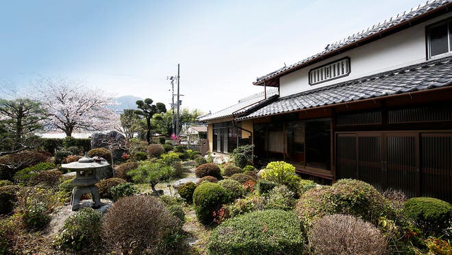 【京都】一棟丸ごと自由に使える広々「築80年の古民家」で、コスプレ撮影・BBQ・イベント・田舎体験の写真1