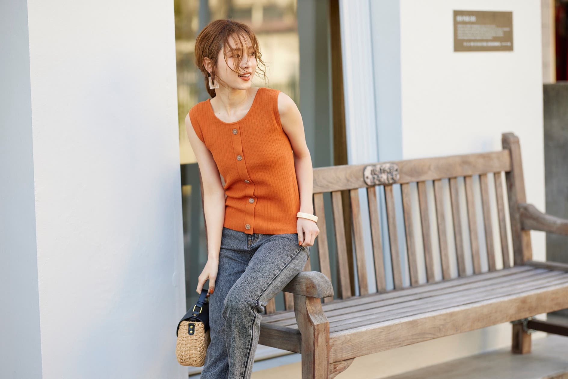 撮影をはじめ展示会、イベントスペースとしても！ パリのアパルトマンをイメージした本物のアンティークをお楽しみください。の写真9