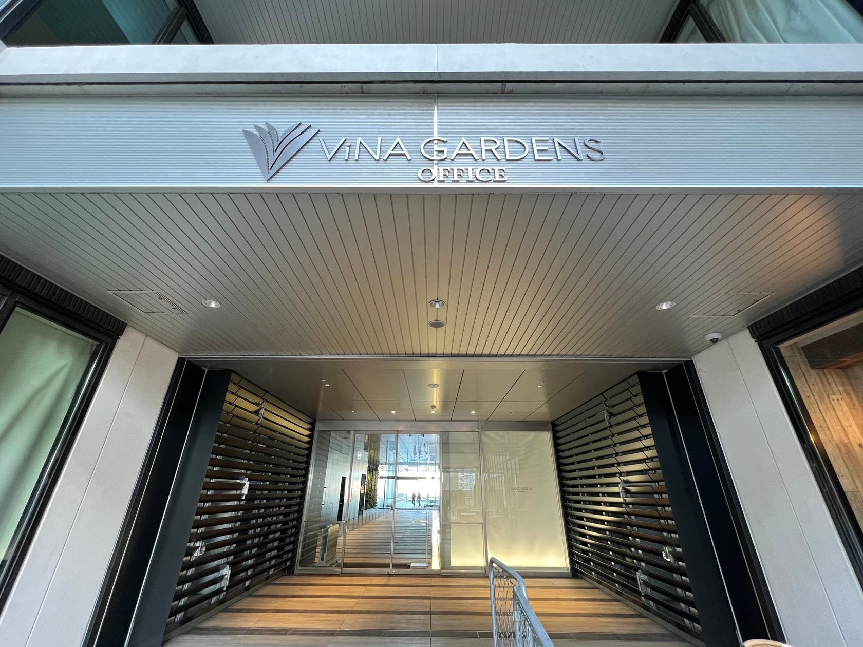 ＜小田急海老名貸し会議室A＞海老名駅徒歩2分！新築大型オフィス内✨10名収容！Wi-Fi/モニター無料！会議/セミナー/研修の写真8